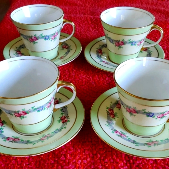 Aynsley | Dining | Rare And Beautiful Aynsley Cups And Saucers 4sets ...
